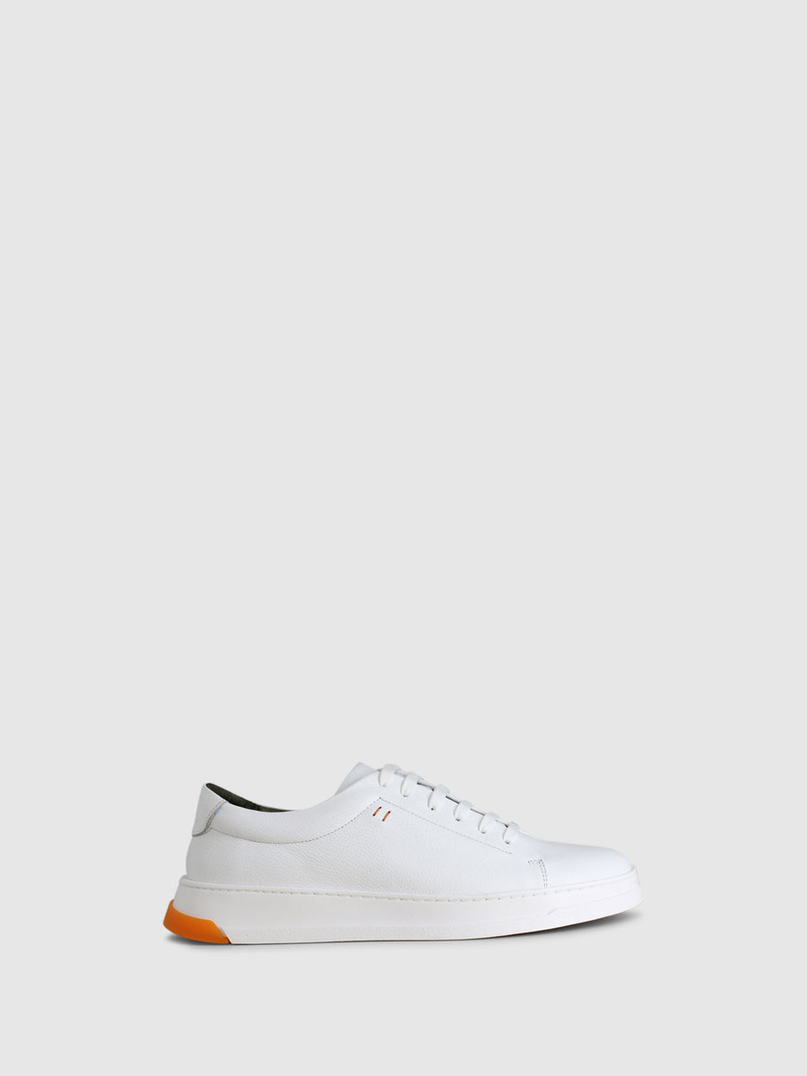Sapatos com Atacadores em Branco – Foreva